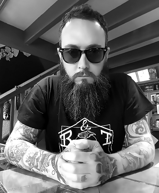 J’ai lu « Lever l’encre » et interviewé Davy Girault – Stefayako